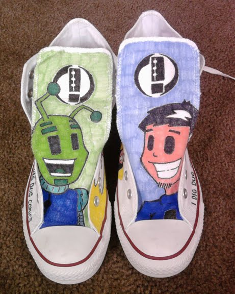 "I DIG DUG COMICS" by Douglas Weller