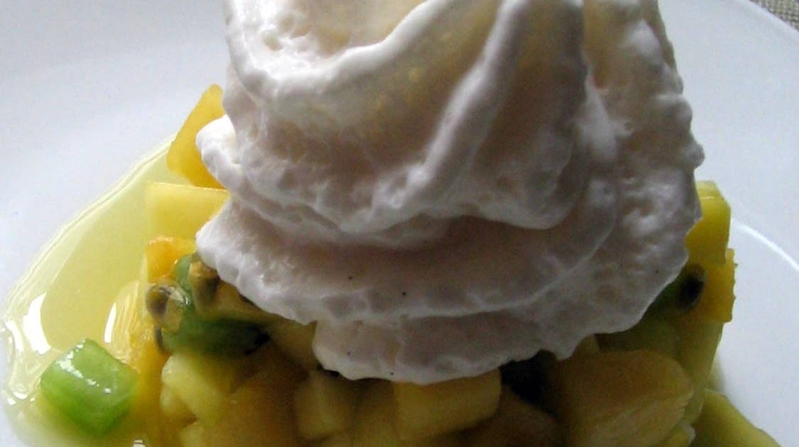 Bolli's Kitchen: Salade des fruits à la Pina Colada - Früchtesalat mit ...