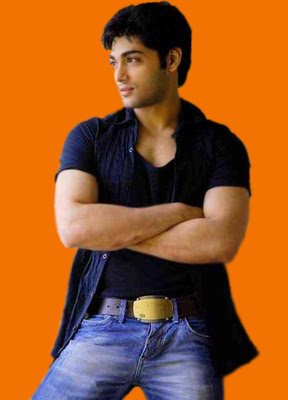 Foto Cowok Pria Laki-Laki Tampan Ganteng Macho Keren