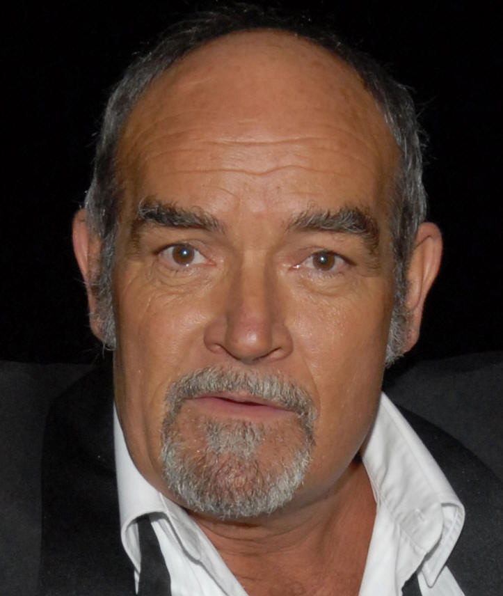 Progressive Values: Bad Celebrity Lookalike Of The Day: Bad James Bond ...