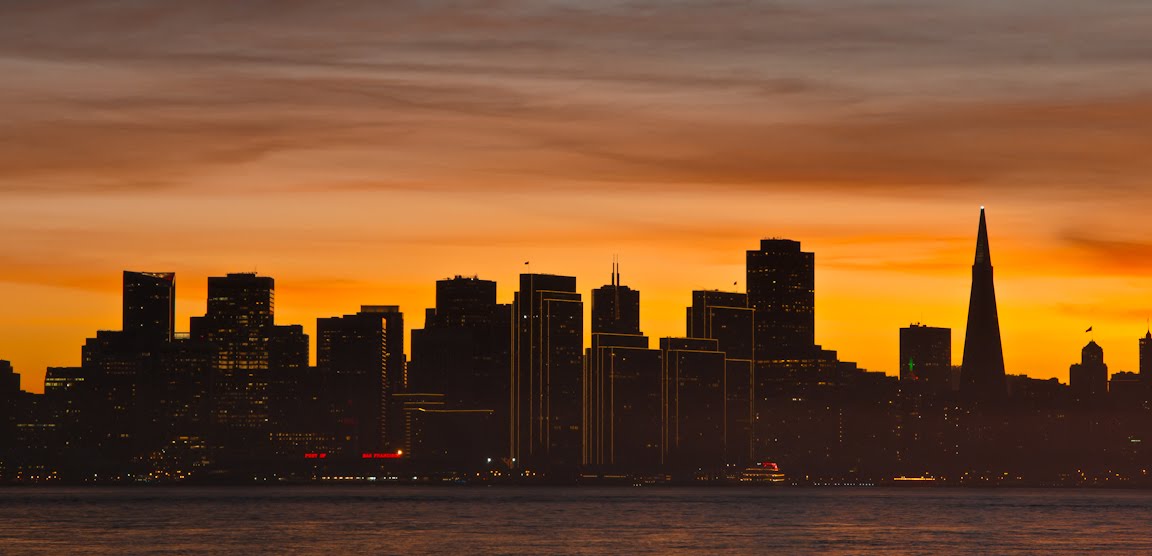 Visual Journey: San Francisco Holiday Skyline