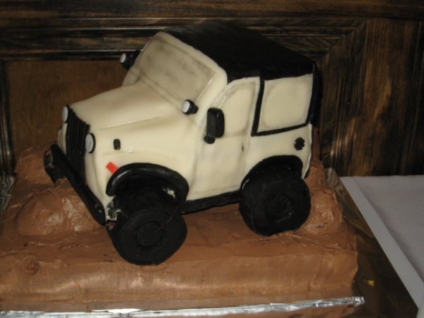 Sweet Cakes: Jeep Cake