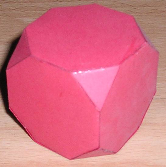 ¿Para qué futuro educamos?: Cubo truncado para armar