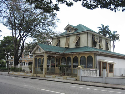 Maxted Travels, Trinidad: Oil birds and oil drums