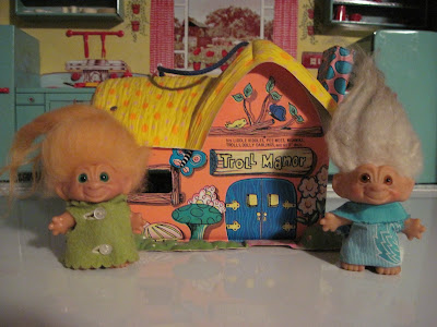 Tracy's Toys (and Some Other Stuff): 1960s Trolls & Houses