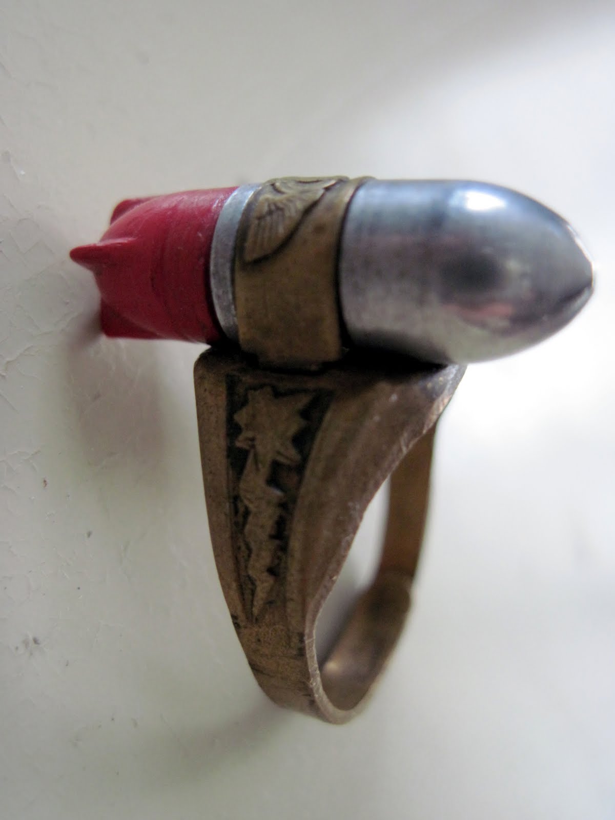 Tracy's Toys (and Some Other Stuff): 1947 Lone Ranger Atomic Bomb Ring ...