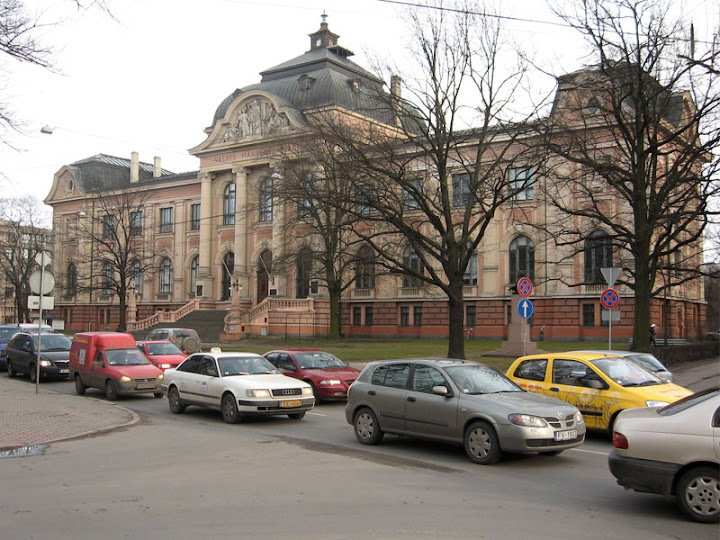 Latvijas Nacionālais Mākslas muzejs - Riga Photos