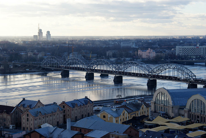 Riga Daily Photo: February 2009 - Sights, Famous Places and People