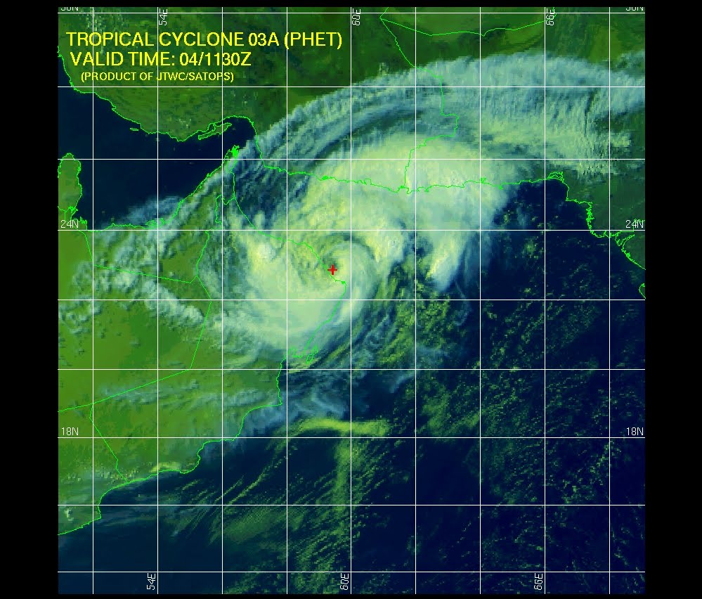 Muscat Confidential: Cyclone Phet departs Oman, finally. Headed solidly ...