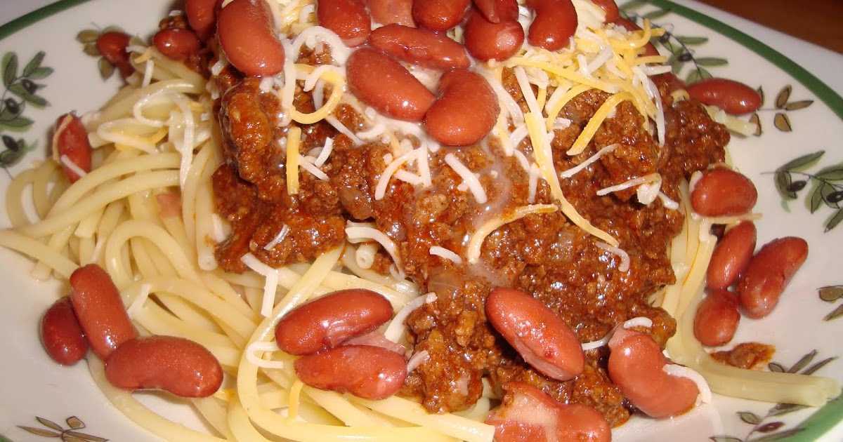 A Couple in the Kitchen: Cincinnati Chili