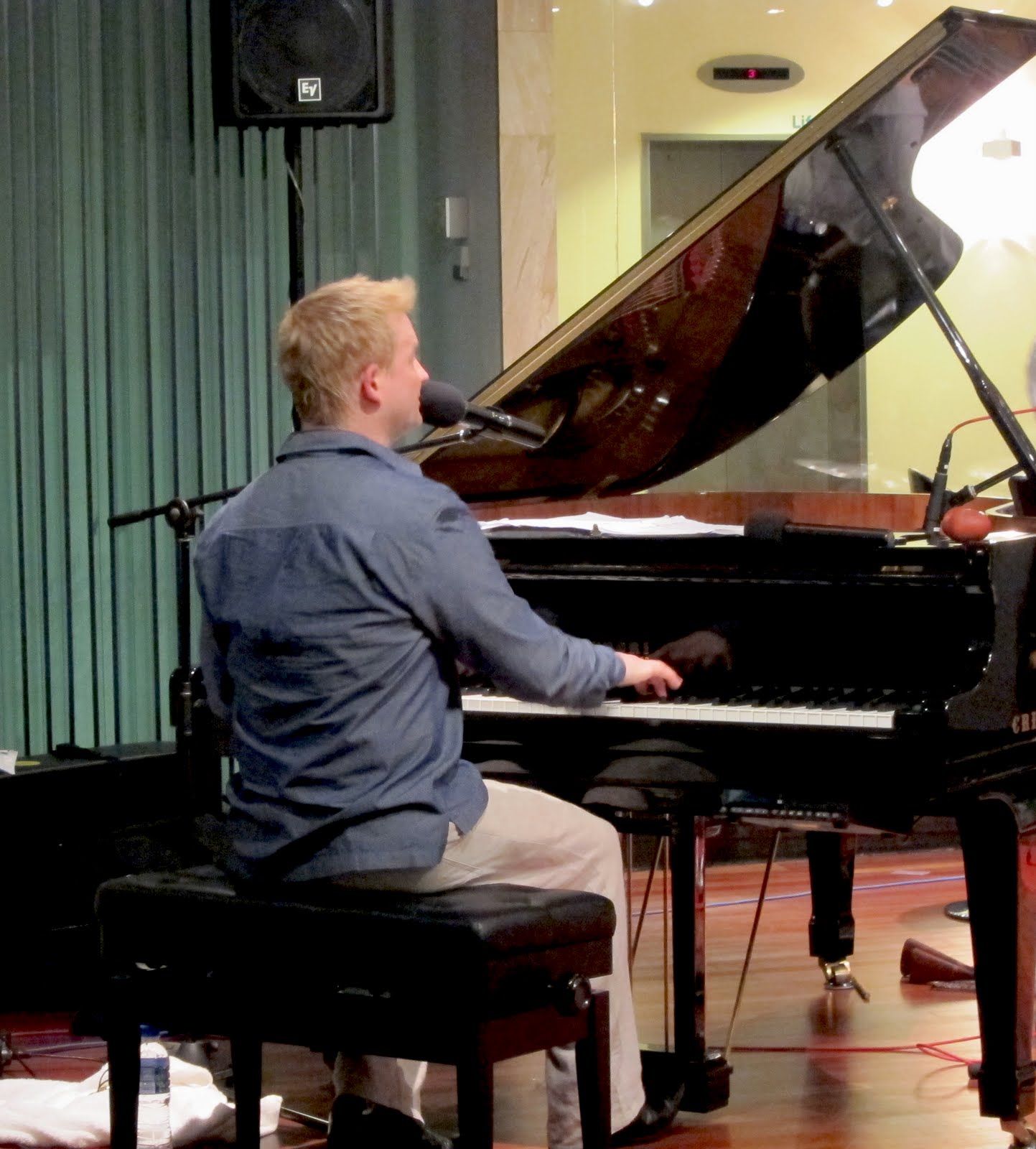 Bandstand Boogie – Johnny Rodgers