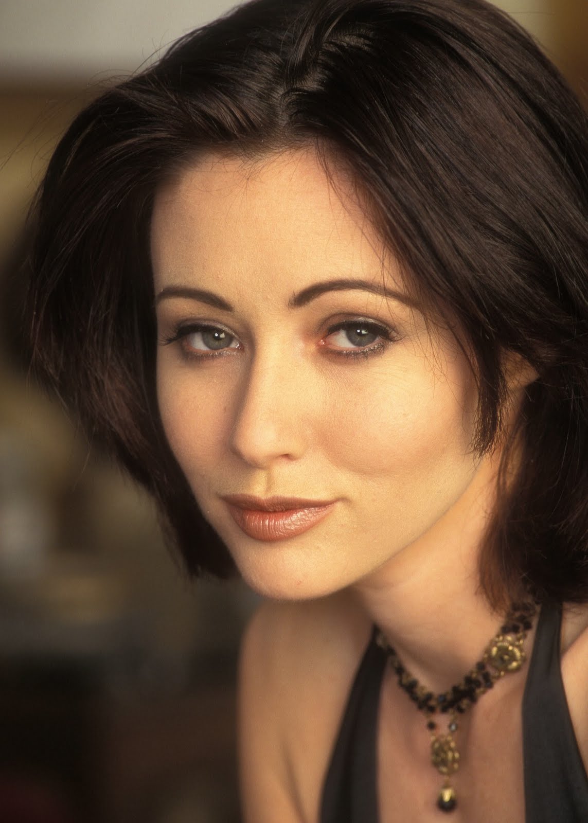 Fashion: [Female Celebrity Portraits] Actress: Shannen Doherty