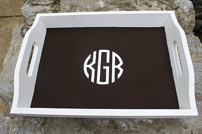 The Pink Giraffe: Preppy Serving Trays