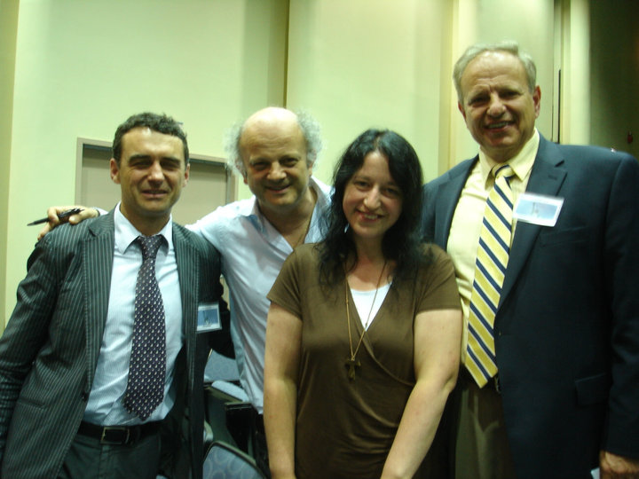 Nuestro objetivo es difundir y apoyar la CCSVI: ENTREVISTA CON EL DR ...