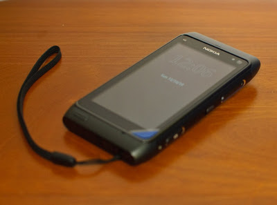 Xgrind | Journeys: Personal Review of Nokia N8-00