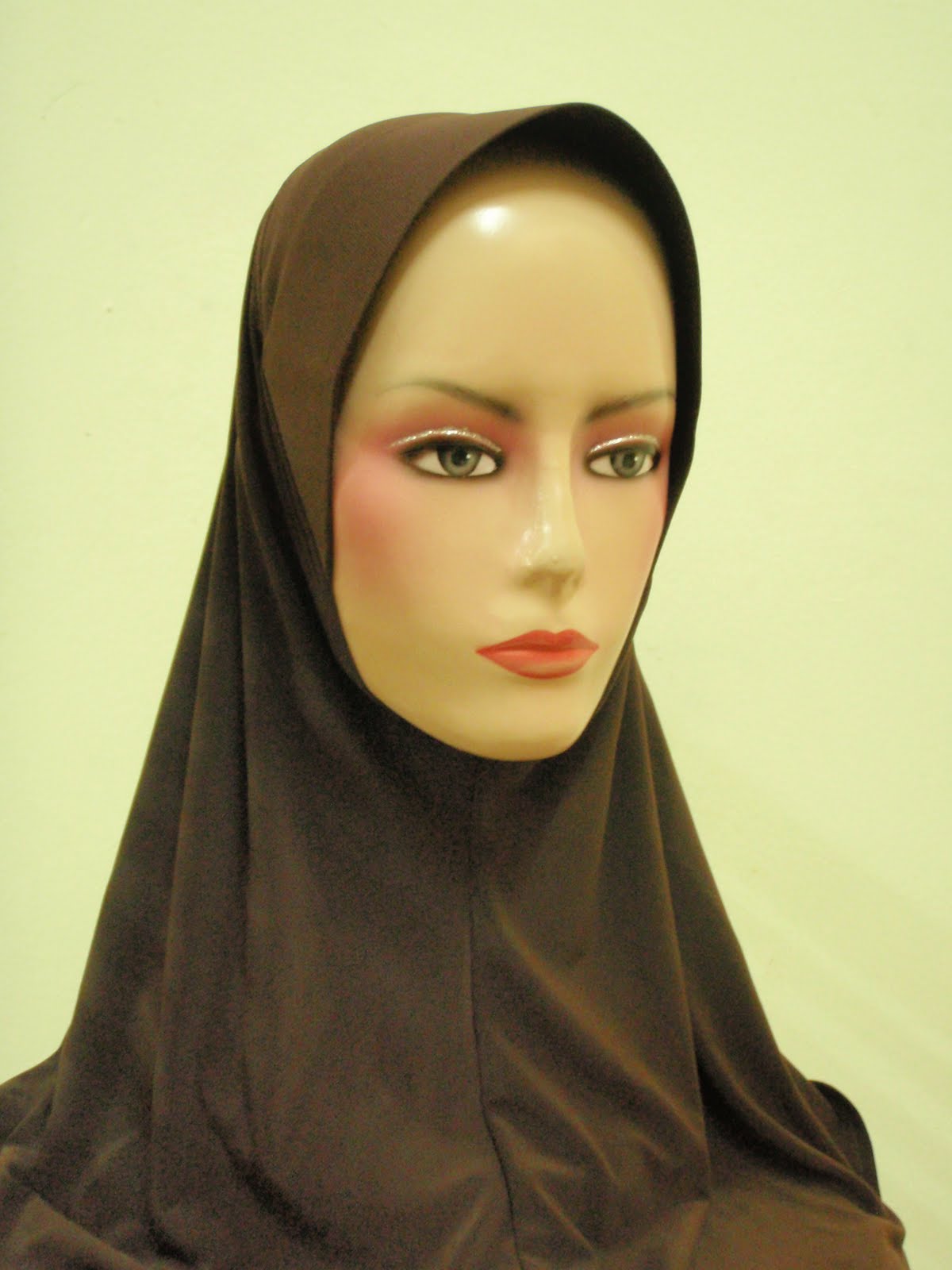 elle.myra: Tudung ala dezahra , kain lycra, RM25