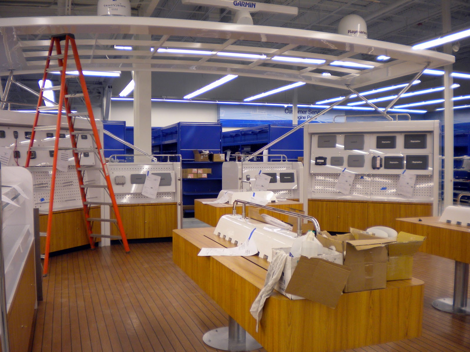 The Marine Installer's Rant: Sarasota gets a new West Marine "Flag Ship ...