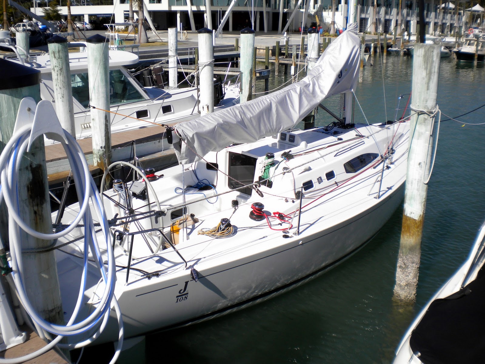 The Marine Installer's Rant: UFO's and J boats at the same time.