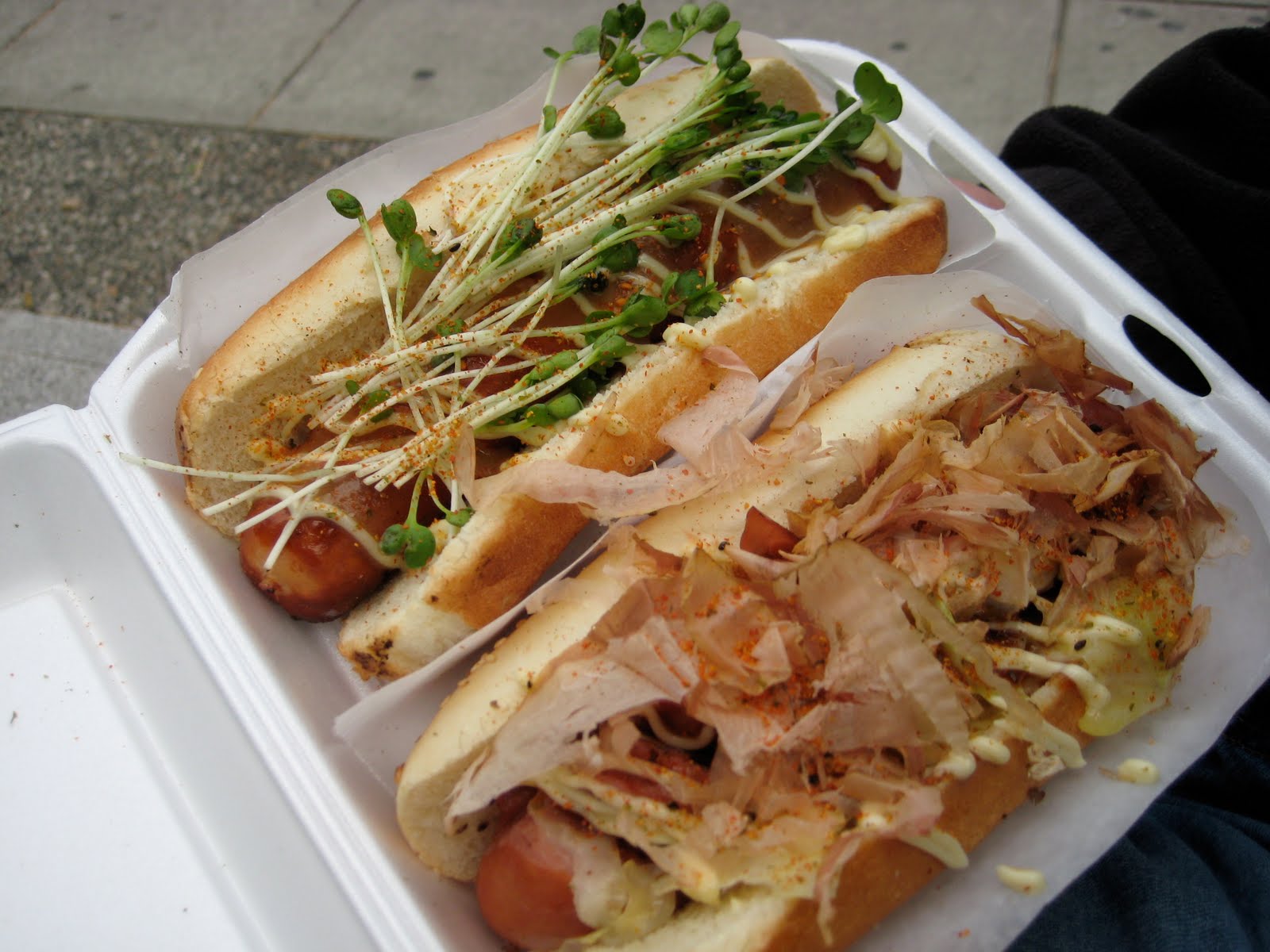 Epicurious Deb: Japadog