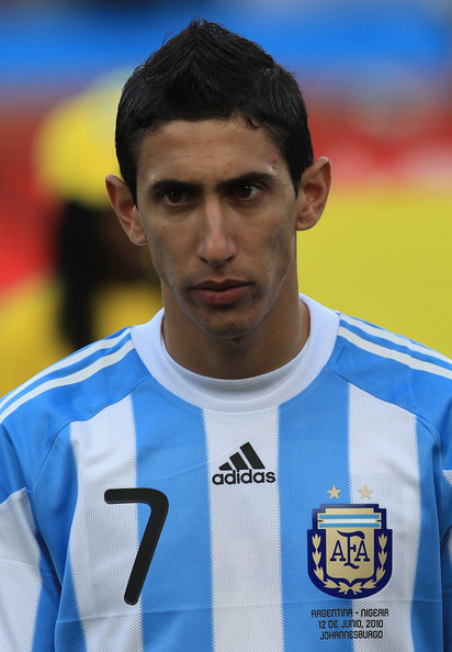 Around The World Celebrities Gallery: Argentina Left Win Back Super ...