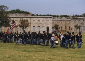 Nutfield Genealogy: Fort Warren, Boston Harbor