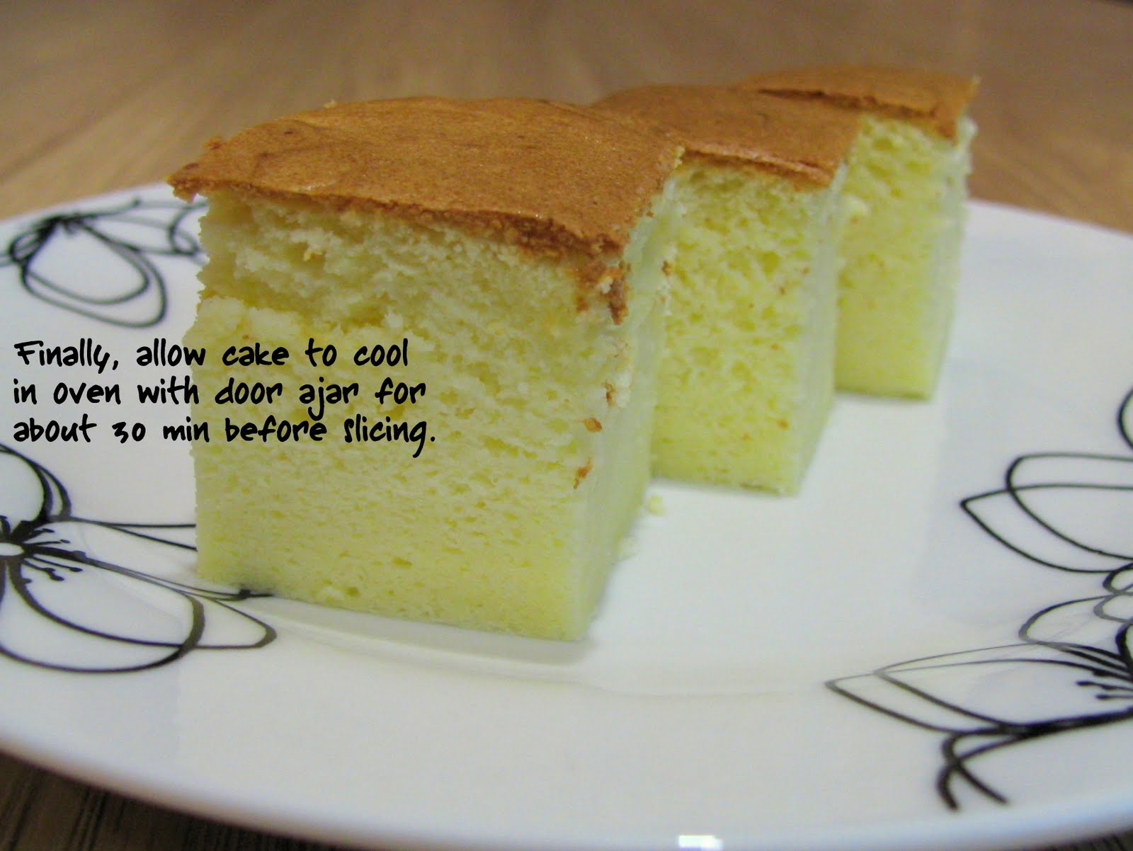 the batter baker: Classic Chiffon Cheesecake