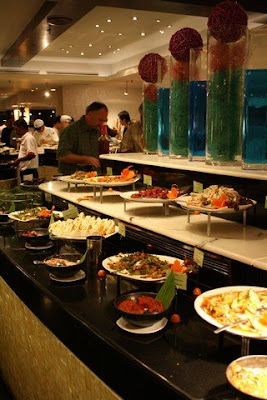 Buffet Dinner @ PJ Hilton 25th Anniversary ~ Live Your Dream