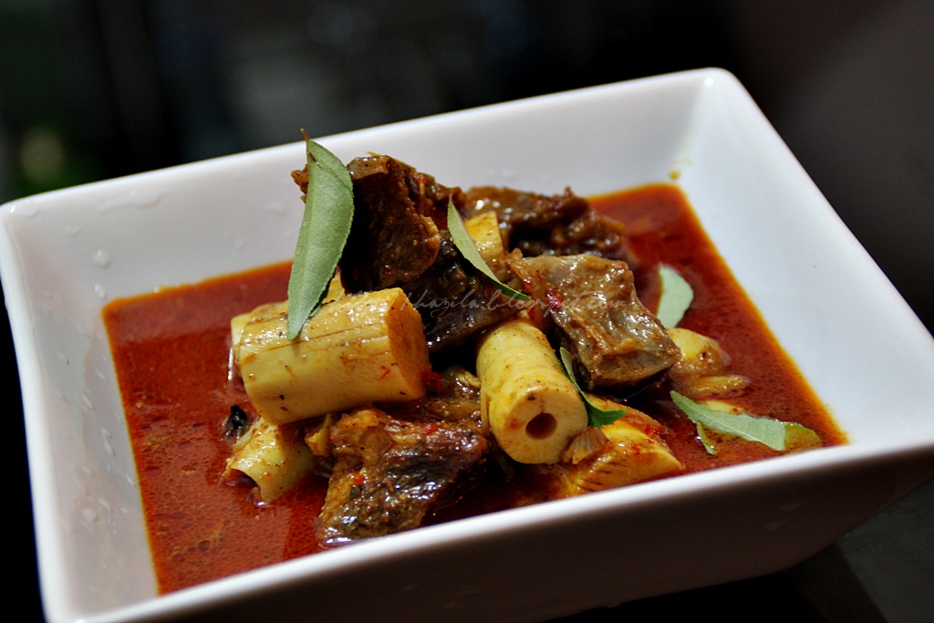 My Small Kitchen: Gulai Tulang & Rebung Masam