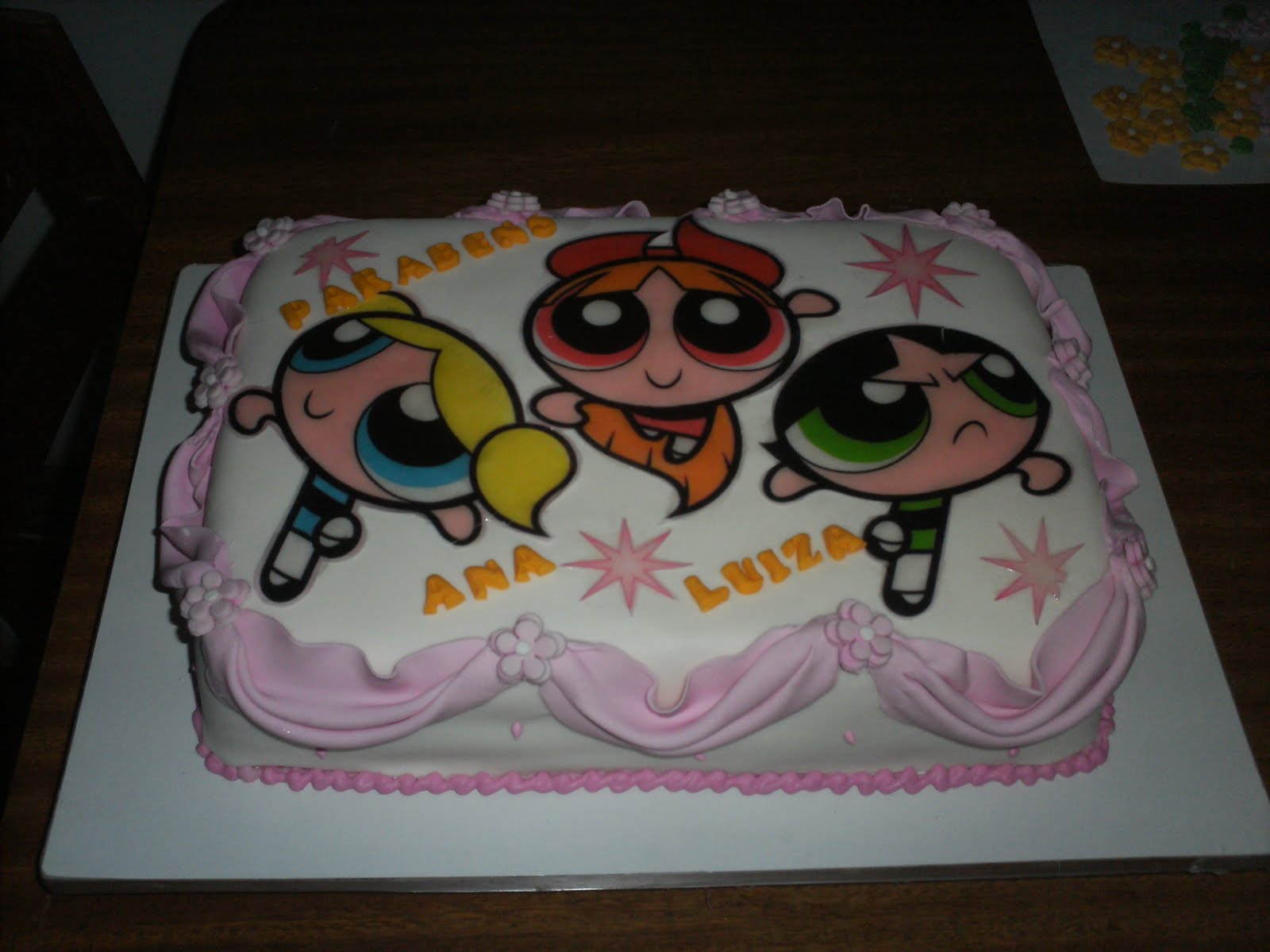 Claudia Bolo Decorado: Bolo Meninas Super Poderosas