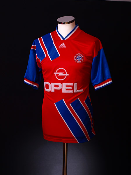 ChuchalanaChubelembe: Vintage Bayern Munich Jersey