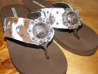 Shotgun Chic: Vaca Chanclas (Cow Shoes)