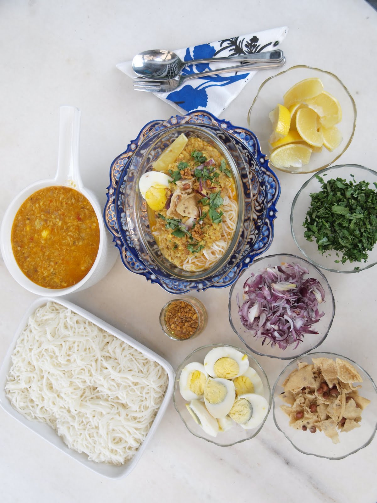 Min's MoHinGa (Min Sway Tin's Burmese Catfish Broth) - Cooking with ...