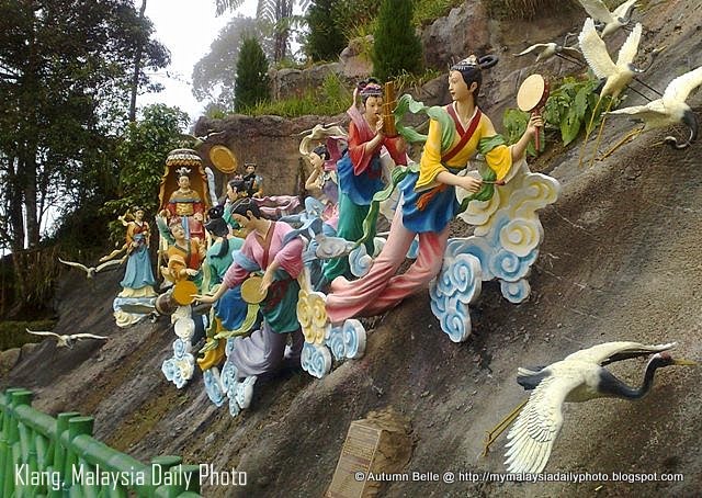 My Malaysia Daily Photo: Queen Mother of the West, Xi Wangmu at Genting ...