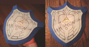 Zelda: Wind Waker Shield Papercraft | Papercraft Paradise | PaperCrafts ...