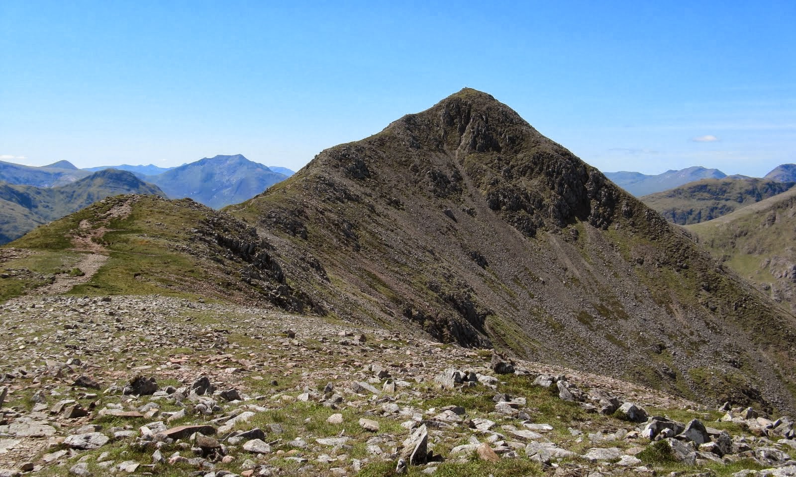 Neil's Hillwalking Exploits: Buachaille Etive Beag (Stob Coire Raineach ...