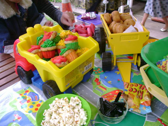 Great Fun etc: Wacky Wheels Party