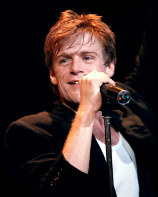 Wallpapers Collection: bryan adams in nepal