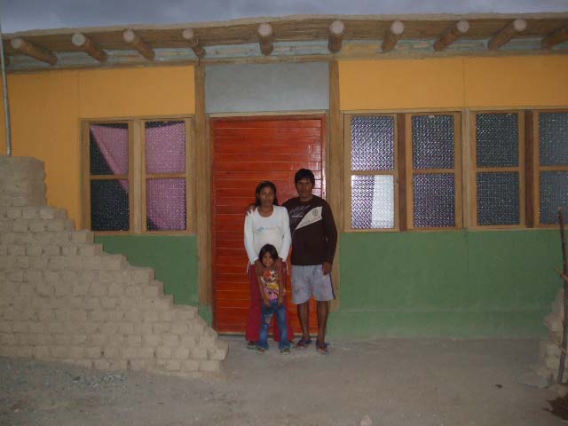 VIVIENDAS CON QUINCHA MEJORADA EN ICA: BENEFICIARIOS CON SUS VIVIENDAS ...