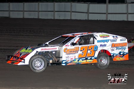 In Staging: Racing dodges the rain for five exciting features at Benton ...