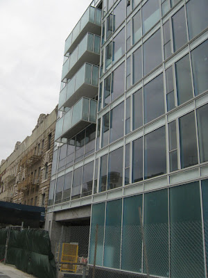 Permitspace: Projecting Balconies