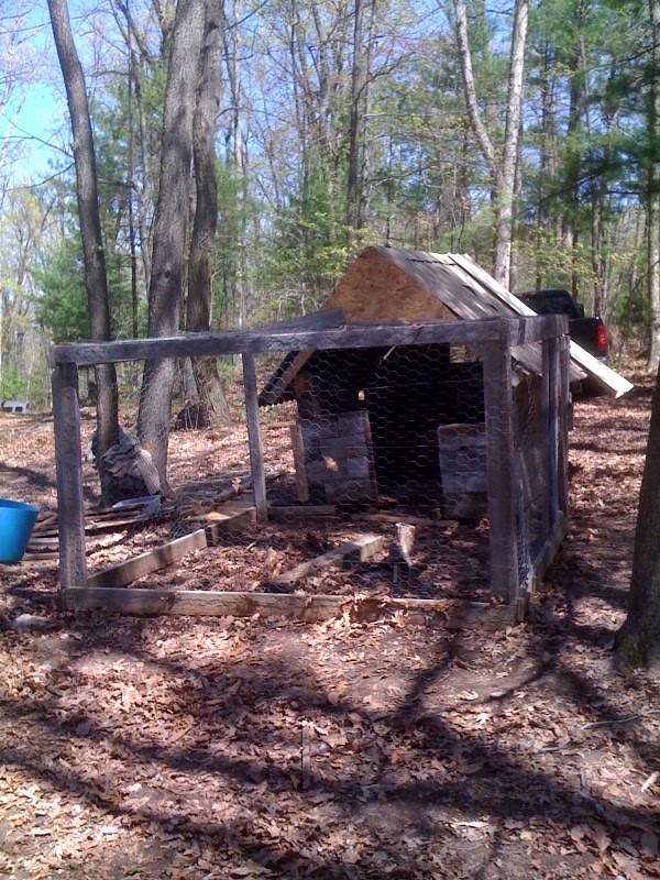 Ramblings by MWT: Redneck chicken coop