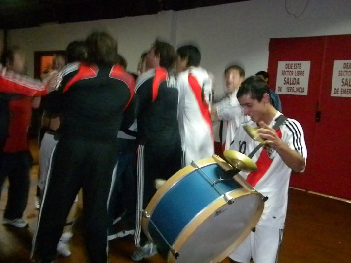 FUTSAL DE PRIMERA: FELICIDADES CAMPEÓN : EN 4ta DIVISIÓN , RIVER SE ...