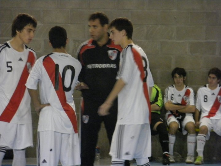 FUTSAL DE PRIMERA: FELICIDADES CAMPEÓN : EN 4ta DIVISIÓN , RIVER SE ...