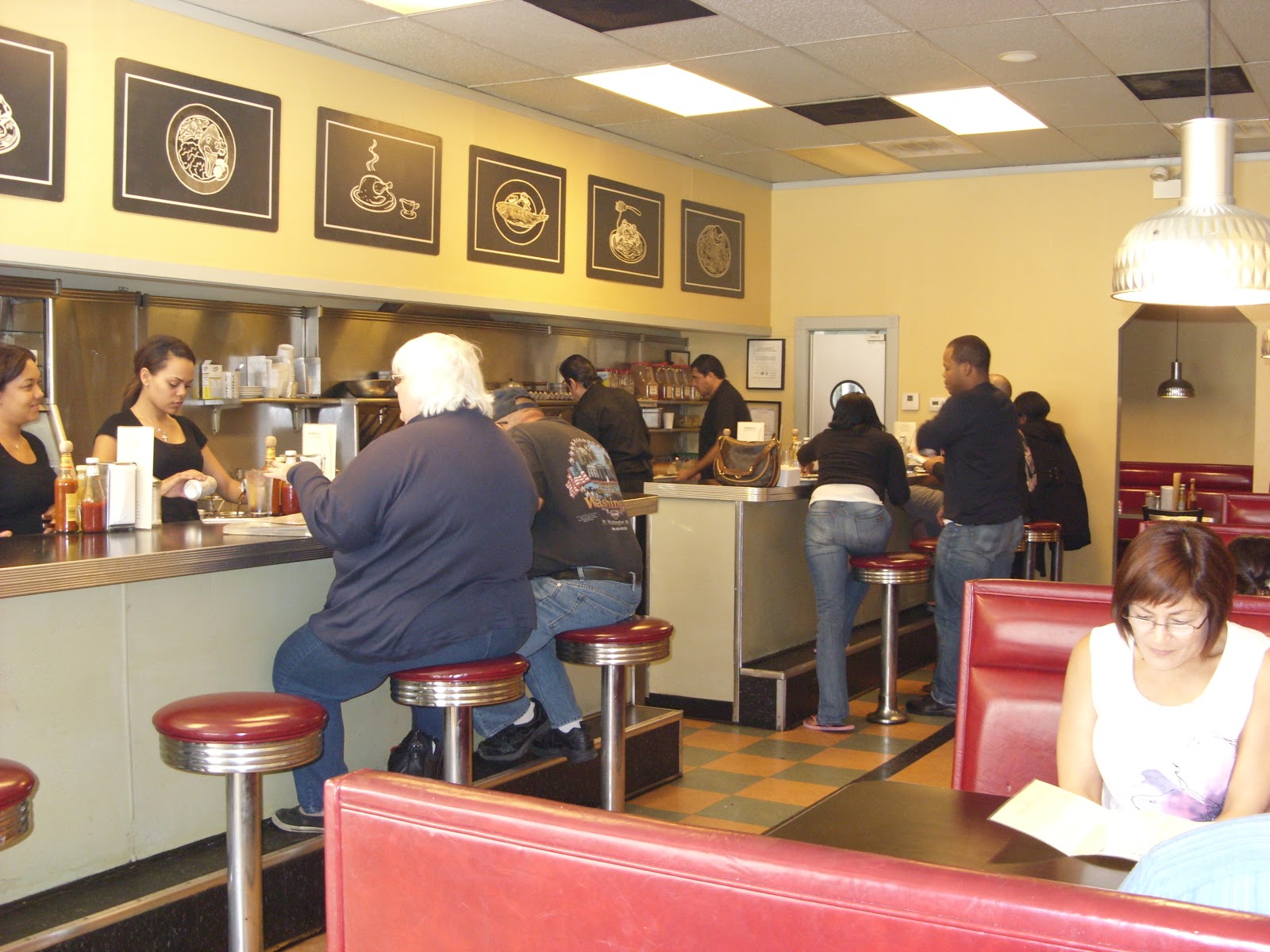 Our Food Travels: An American Diner