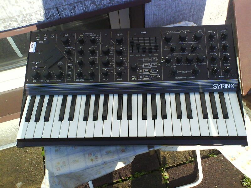 MATRIXSYNTH: Synton Syrinx