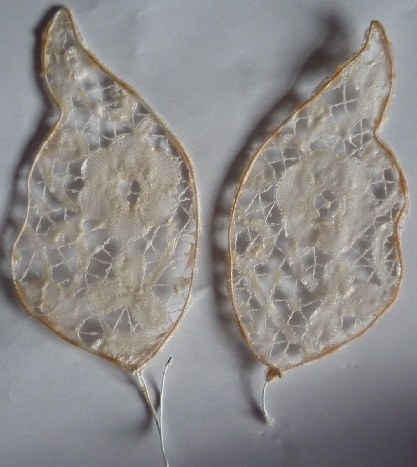 SEWING WITH MOONBEAMS: Quick easy wing tutorial