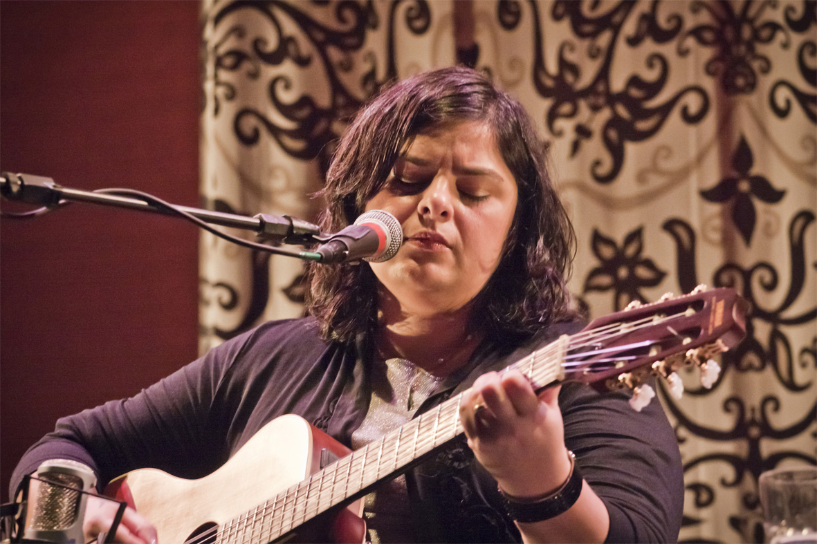 Verão Arte Contemporânea: Luca Mundaca apresenta Day by Day no VAC 2011