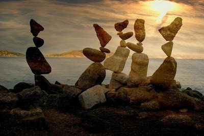 The Compass Rose: The Magic of Bill Dan - Rock Balancing Artist