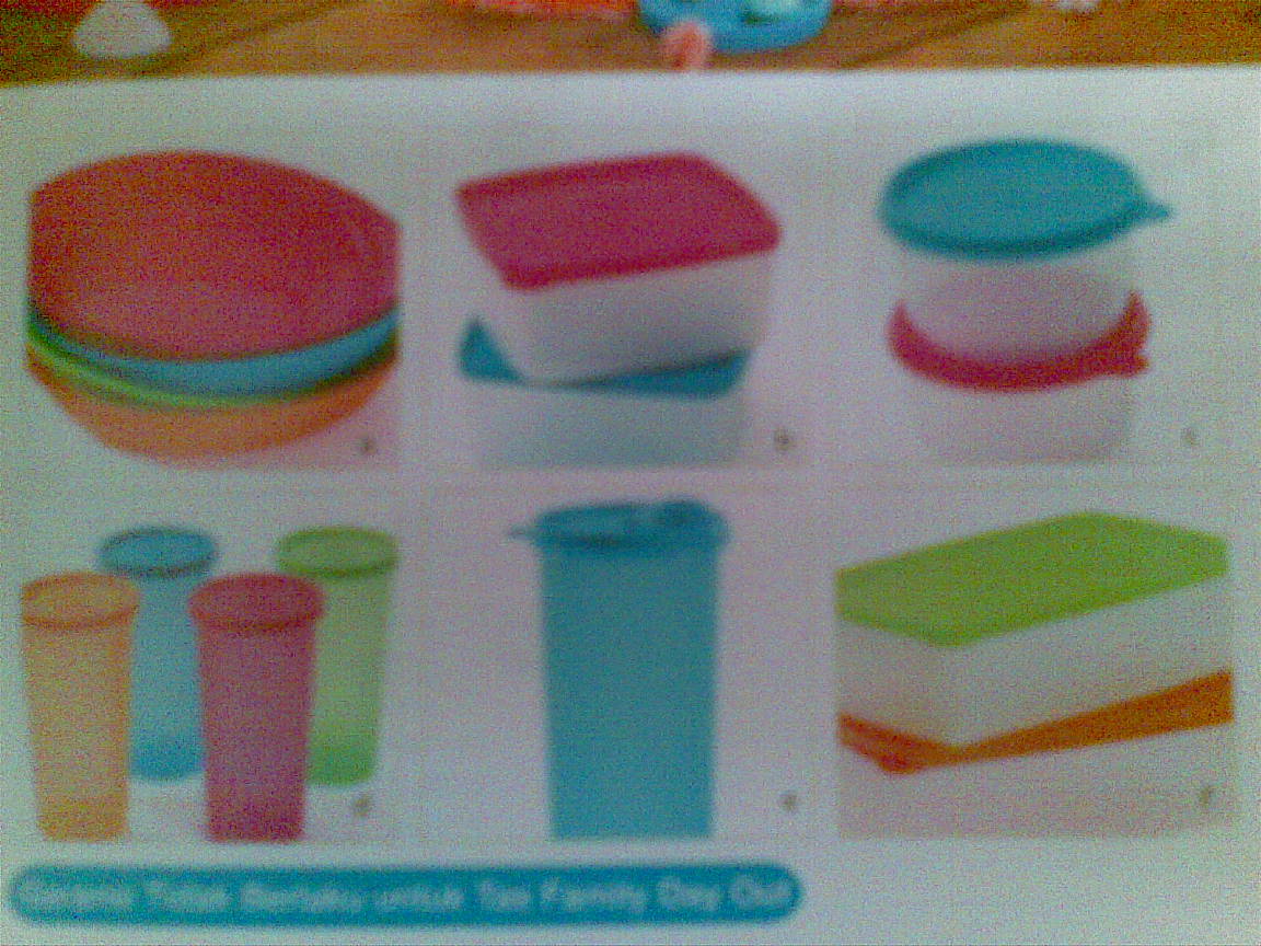 PELANGI TUPPERWARE: PRODUK TUPPERWARE