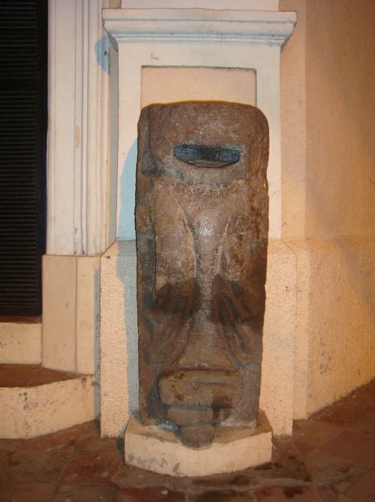 PERFUME DE ADOBE O TRISTEZA DE BARRO: El ESPÍRITU DE LA PIEDRA BOCONA